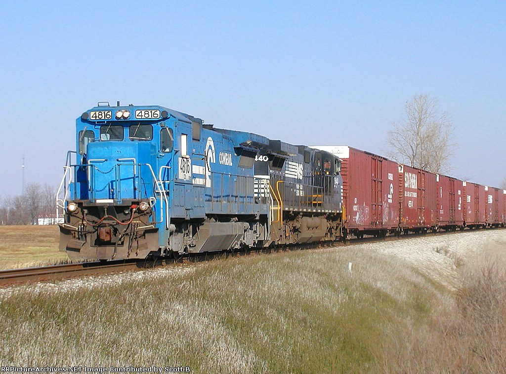 NS 4816 NS 17J 11:45 am Huntington Line West Butler